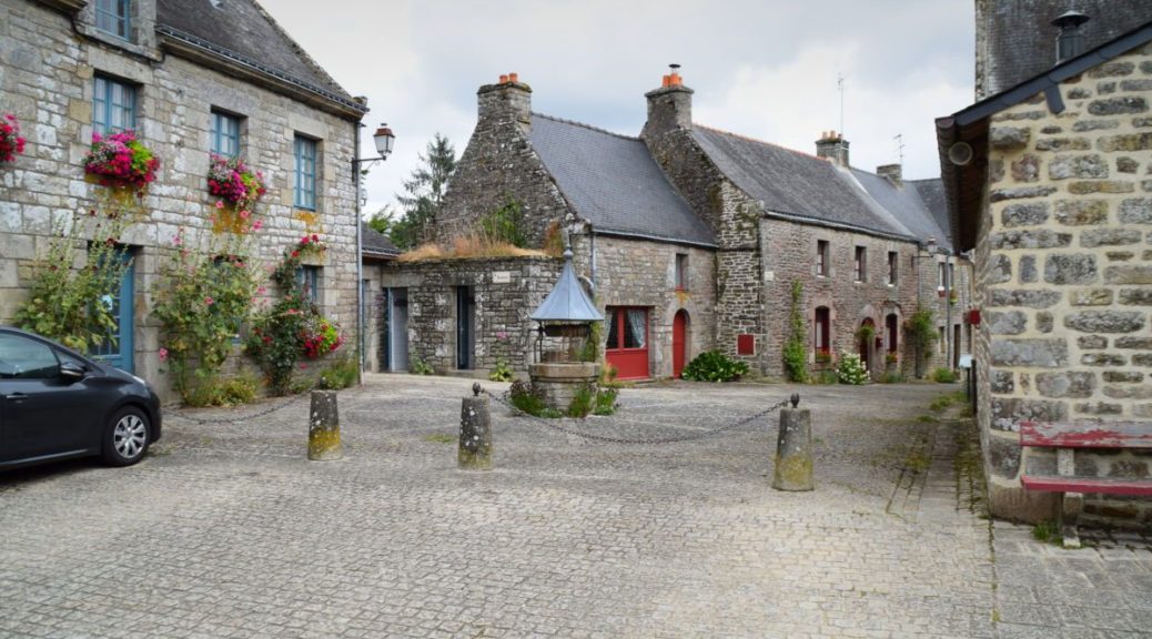 Lizio et son poète ferrailleur – Excursions en camping-car